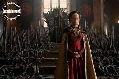 Breaking Down 9 Photos From Game Of Thrones Prequel House Of The Dragon