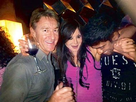 Gangsters Moll Simran Sood Befriended Wealthy Men Just To Trap Them Daily Mail Online