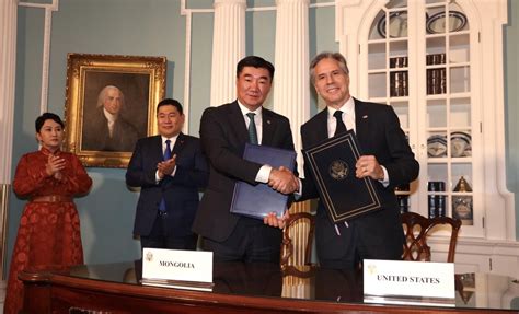 Ерөнхий сайд Л Оюун Эрдэнэ АНУ ын Төрийн нарийн бичгийн дарга Энтони Блинкенийг хүлээн авч уулзав