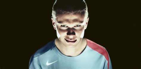 Erling Haaland Nike Sg