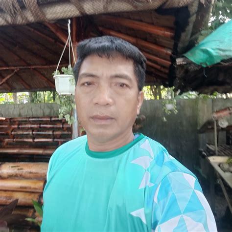 Unlock Exclusive Offers With The Shakeys Philippines Facebook