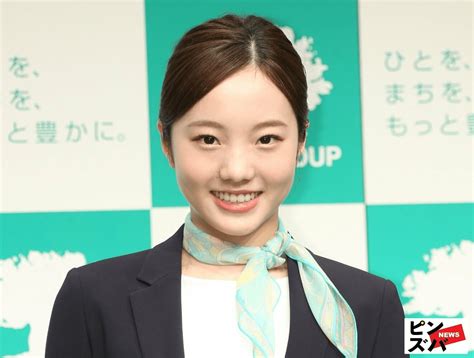 「衝撃的に可愛くてガン見しました」本田真凜、大人フェミニンメイクで印象ガラリ「ビジュが爆発しとる」｜ふねぽニュース 双葉社