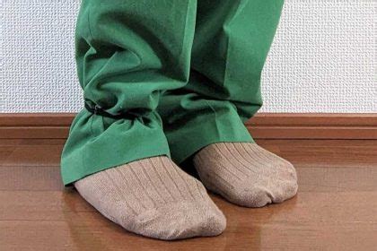 ズボンの裾に困ったら 身近なアイテムで簡単裾上げ応急処置 3つ試してみた Hint Pot