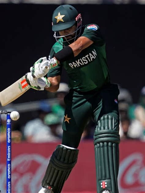 बाबर आजम तोड़ा विराट कोहली ये बड़ा रिकॉर्ड Naya India Hindi News Latest Hindi News Breaking