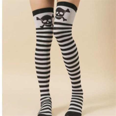 Striped Skull Print Knee High Socks Striped Knee High Socks Sock