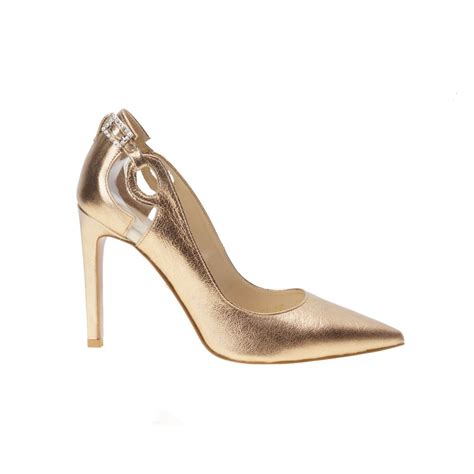 Golden heels