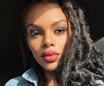 Halle Hayes Biography Net Worth Wiki And New Updates BiographyVibe