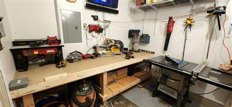 First Shot At A Workbench In My Small Shop Rworkbenches