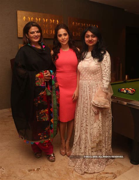 Nushrat Bharucha Poses With Roopa Pandit And A Guest During The Success