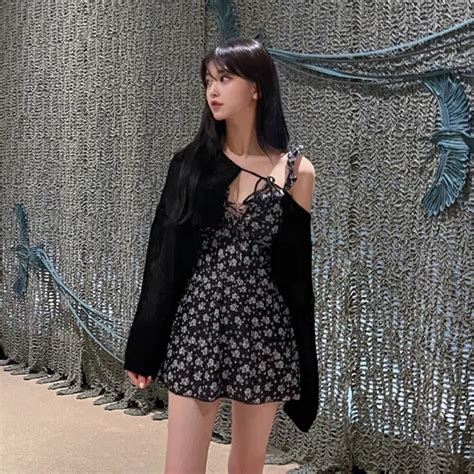 남심저격ღ존예핏 플라워 셔링 코르셋 프릴 원피스 수영복 리본 모노키니 비키니 캡내장 호캉스 봄 여름 블랙 M L Xl