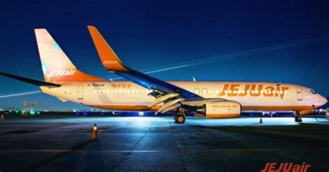 제주항공 여압장치 고장으로 급강하 착륙 승객 통증 호소