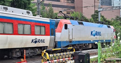 Korail Class 8200 By Akfmzh0412 On Deviantart Korail Class 8200 By Akfmzh0412 On Deviantart