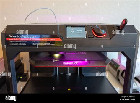 Makerbot Replicator 3d Printer Printing A Mask Tensioner San Ramon California May 2020