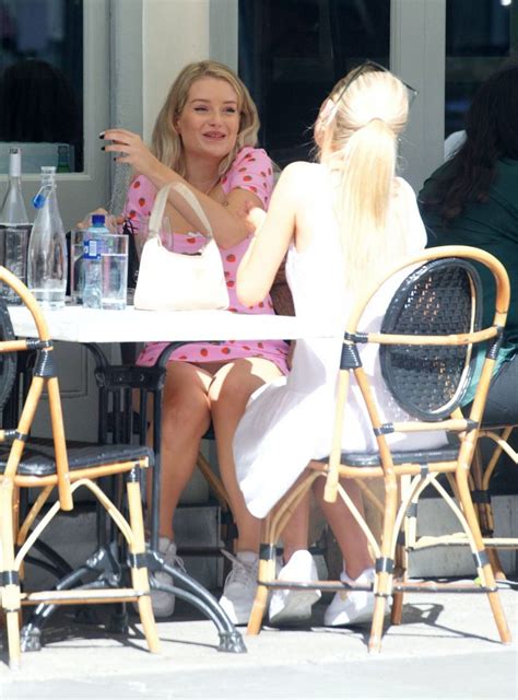 lottie moss panty flash of the day