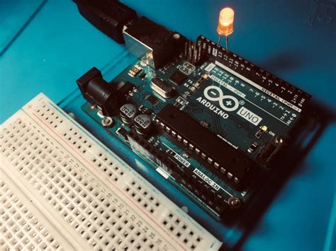 How PinMode DigitalWrite And DigitalRead Work Microcontroller Tutorials