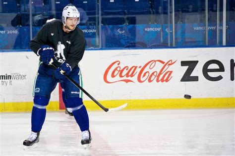 Base Stick 101 The Bc05 Lidstrom Curve Base Hockey Usa