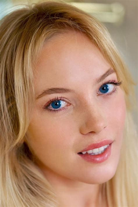 Bella Spark Profile Images The Movie Database Tmdb