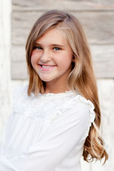 Ava Fridley NV Models New View Modeling