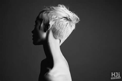 Pixie Crop Hairstyle With Natural Texture