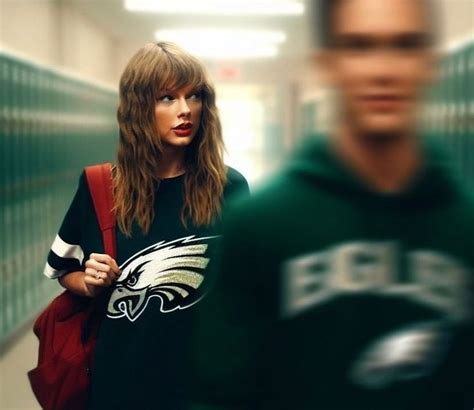 Pin By Maya On Taytay Taylor Swift Blonde Cat Taytay