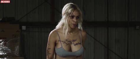 Sarah V Buckner Nude Pics Page