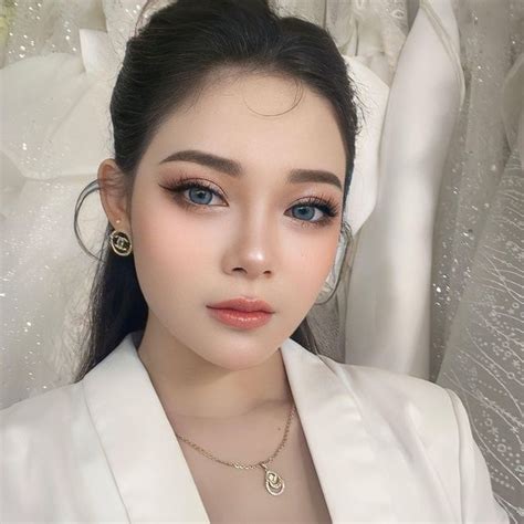 Tại thường mấy ông cỡ đó trải nhiều r nhưng muốn cưới ng trẻ đẹp tươi ngon nên gặm cỏ non th