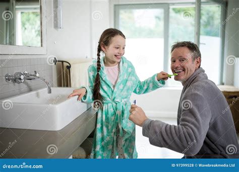 Pai Comendo Filha No Banheiro Fdplearn