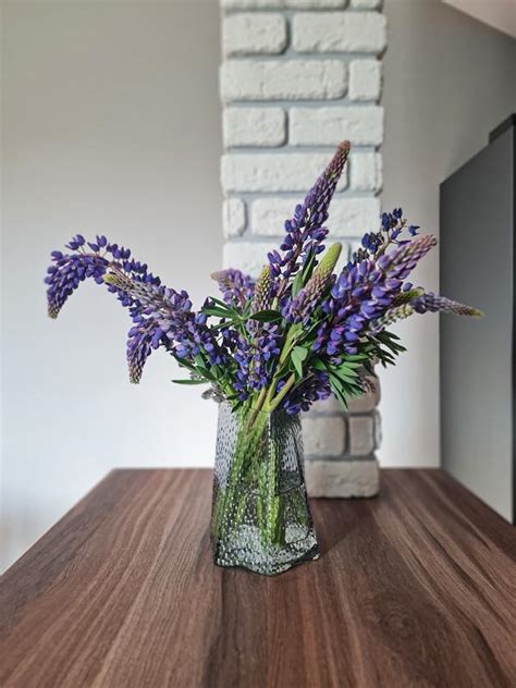 Ваза стеклянная 🩶 — цена 600 грн в каталоге Вазы Купить товары для дома