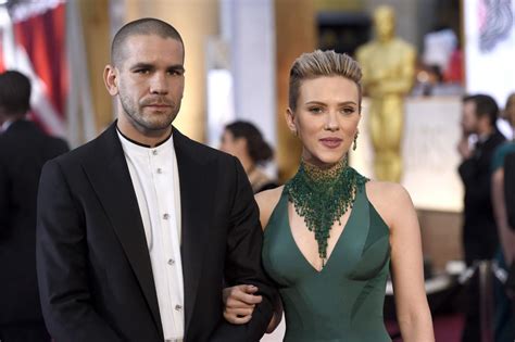 Scarlett Johansson And Romain Dauriac