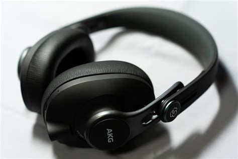 AKG K371-BT | 燃えABLEタイプ