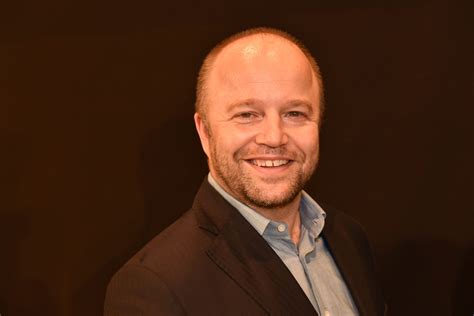 Sven De Ridder Eert Familiegeschiedenis Happy247 Be