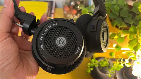 Grados Open Back Wireless Headphones Make No Sense …