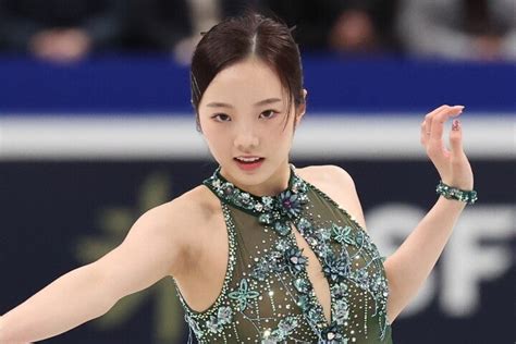 「韓国アイドルみたい！」本田真凜が披露したキュートな“お団子ヘア”にファン歓喜！「あー、もう本当に天使」 The Digest