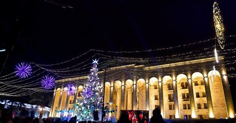 თბილისი ახალ წელს ახალი ნაძვის ხით შეხვდება რამდენი დაიხარჯება