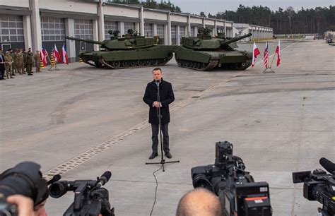 Poland Orders More Abrams Tanks