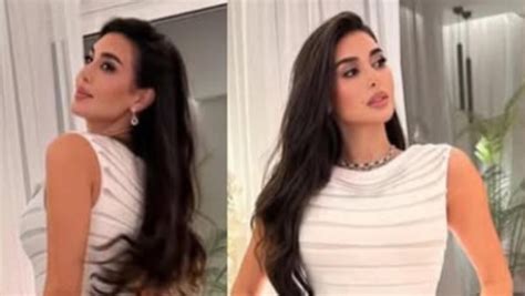 تتخطى 170 ألف جنيه سعر فستان ياسمين صبري يثير الجدل