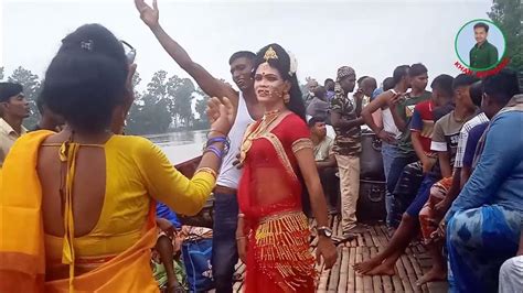 তুমি হাজার ফুলের মাঝে একটি গোলাপ Tumi Hajar Fuler Majhe Akti Golap