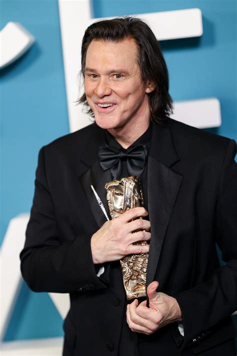 The César Awards Had To Confirm Jim Carrey Is A Real Person After His Appearance Sparked Viral
