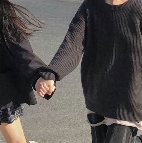 2940 Holding Hands Matching Pfp Profile Pictures Images And Photos