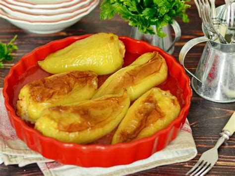 Перец, фаршированный курицей и сыром — рецепт с фото пошагово