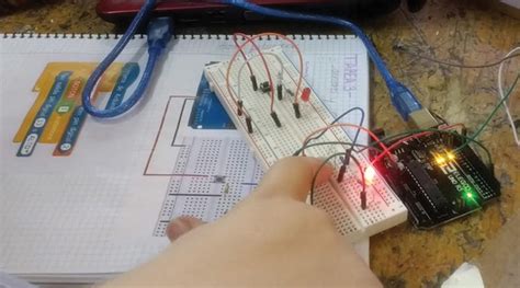 Programando Arduino UNO Con Mblock A Construir