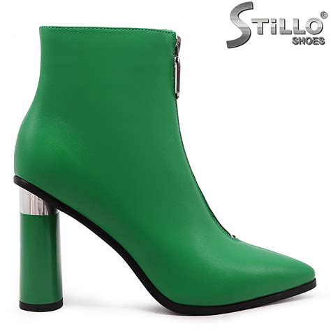 Зелени елегантни боти от естествена кожа с цип 43035