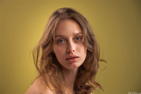 Metart Clarice Intimate Mirror Metart Intimate Mirror Clarice High