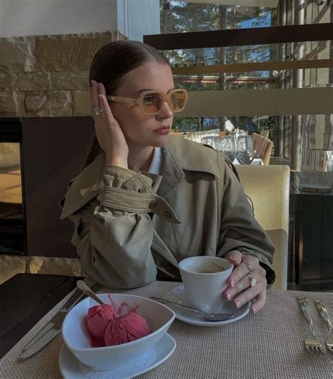 Avery Grambs The Inheritance Games Inheritance Avery Raincoat