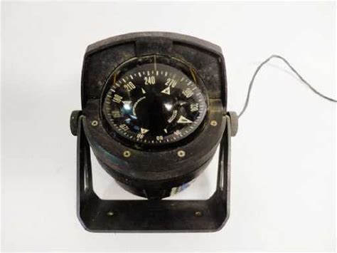 Ritchie Powerdamp Marine Compass Hb 70