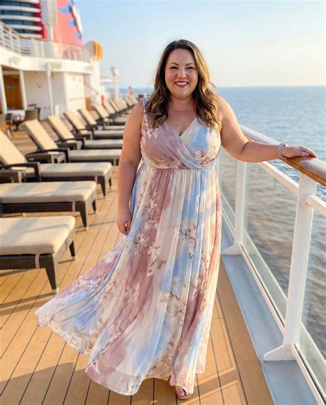 15 Stunning Carnival Cruise Outfits Cruise Ship Mania