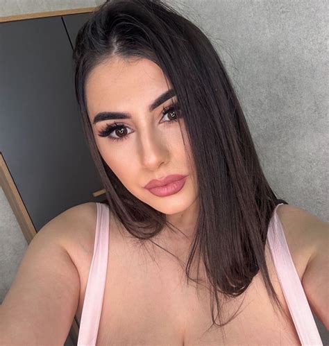 Minasian Roza