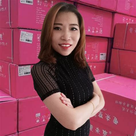 享受生活每一天 享受生活每一天 Added A New Photo