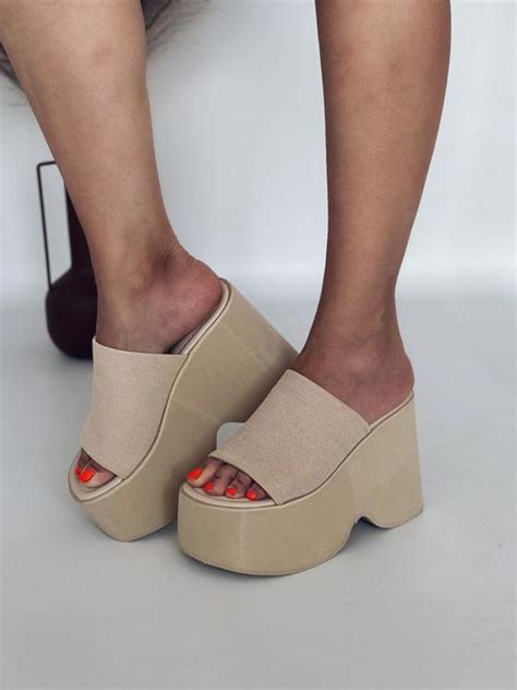 Шлепки сабо — ціна 1310 грн у каталозі Сабо Купити жіночі речі за доступною ціною на Шафі