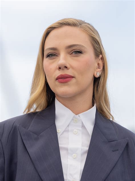 Scarlett Johansson Hottest Looks